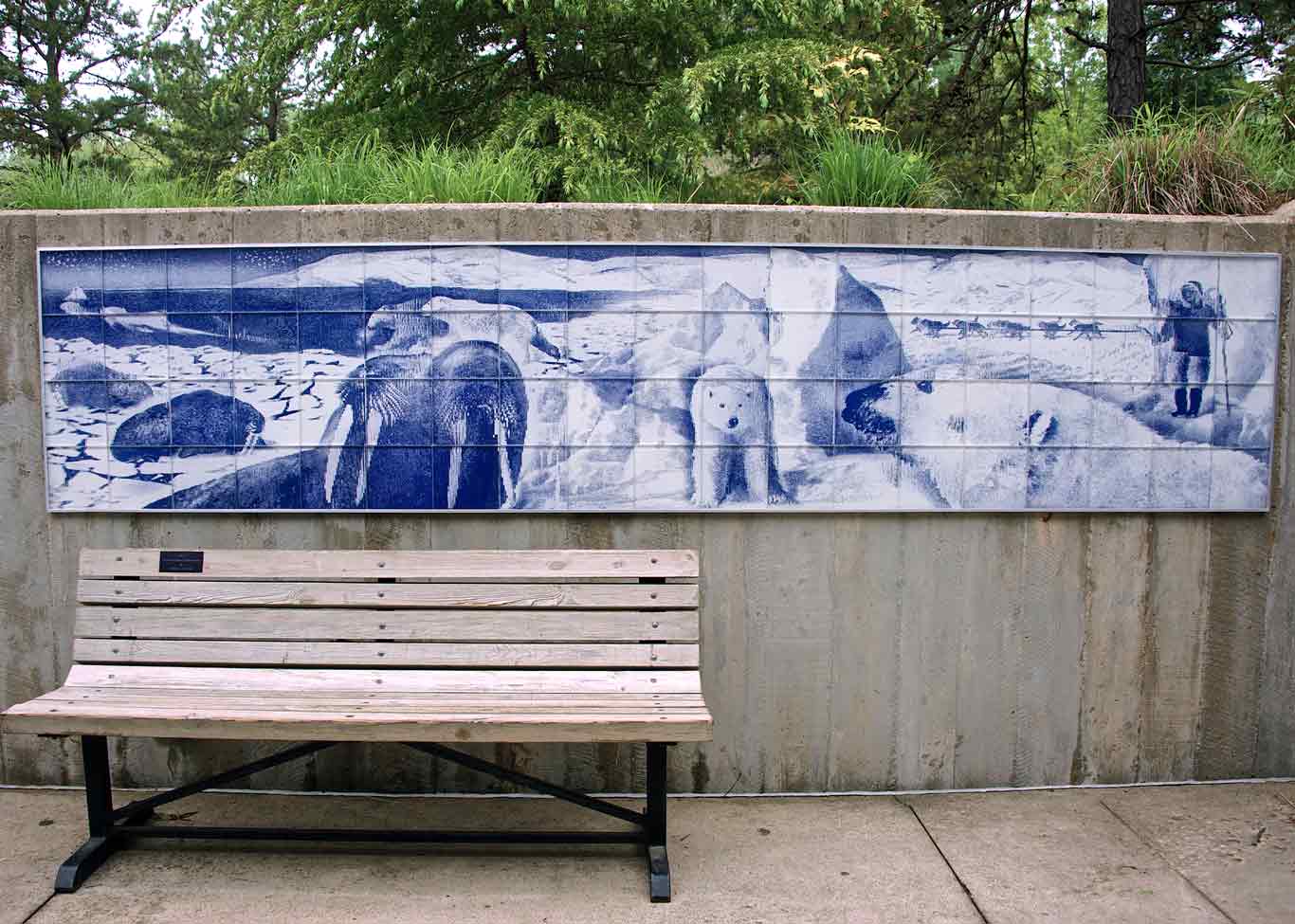 Arctic Turn Murals | North Carolina Zoo